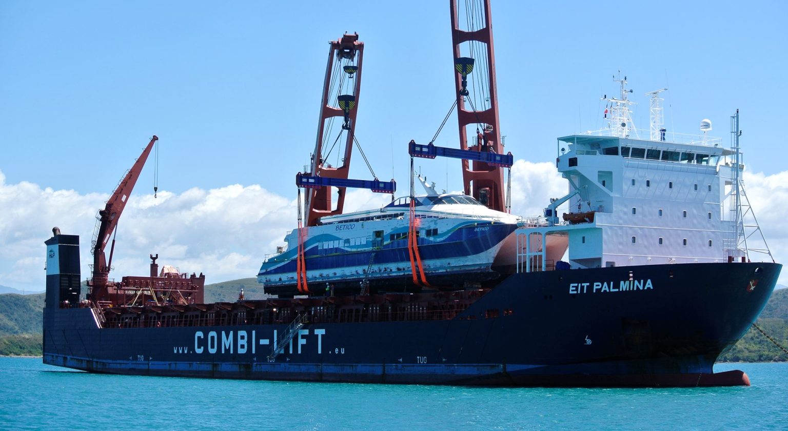 Services | Peters & May | Global Logistics