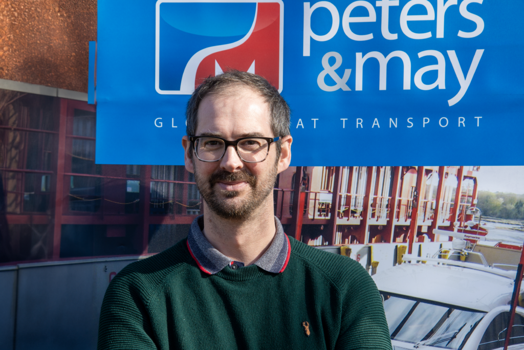 Meet the Teams| Operations | Peters & May | Global Logistics