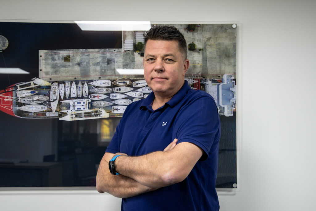 Meet the Teams| Racing | Peters & May | Global Logistics